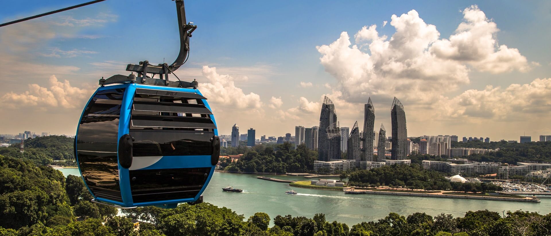 Advantages of Urban Ropeways - Doppelmayr Group