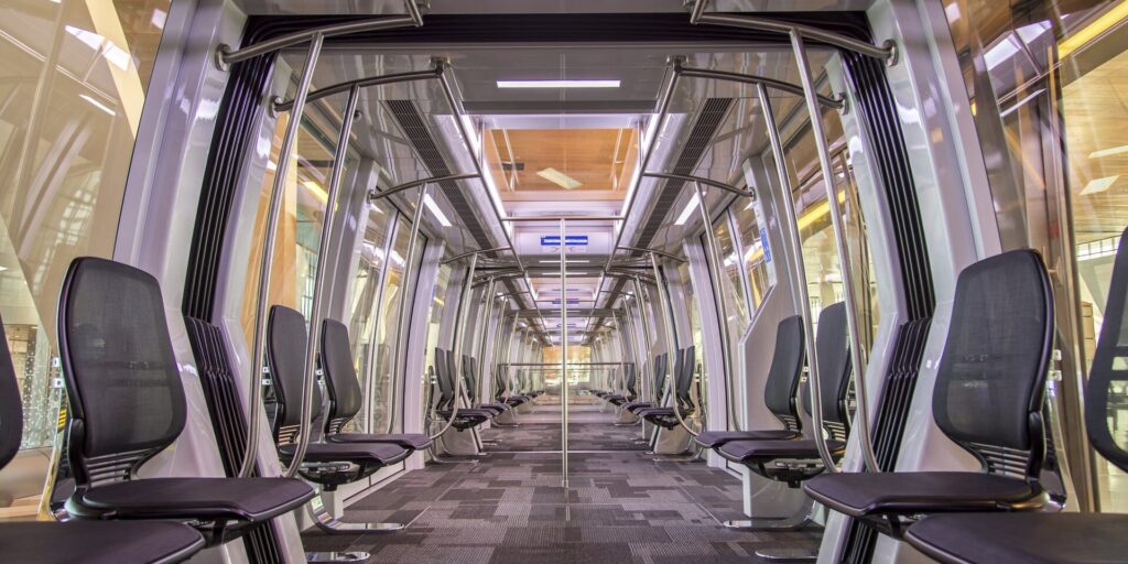 Reference project Doha Airport Passenger Shuttle - Doppelmayr Group