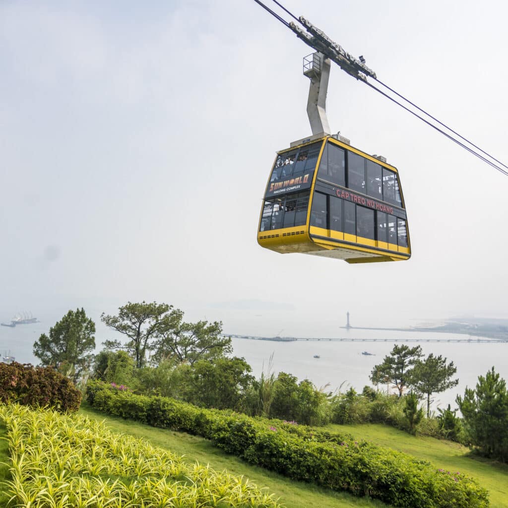 Aerial tramway cabins - Doppelmayr Group