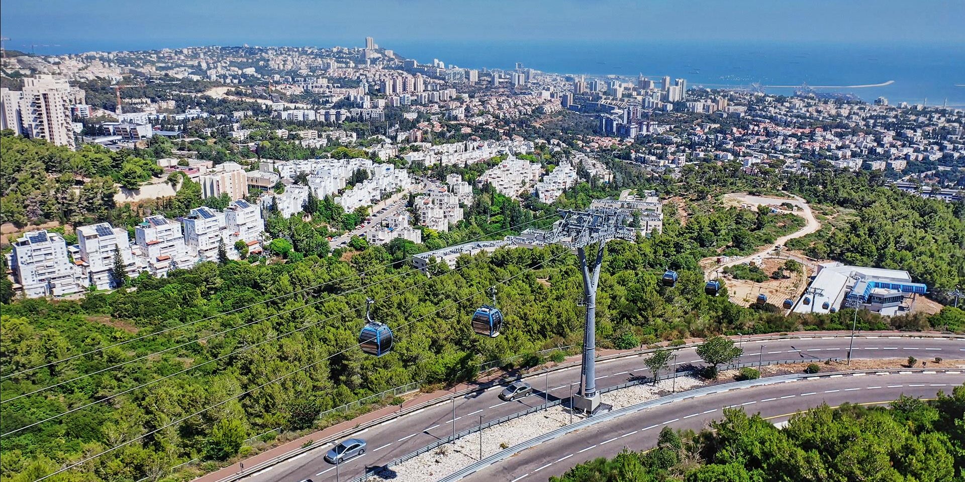 Gondola Rakavlit Haifa - Doppelmayr Group