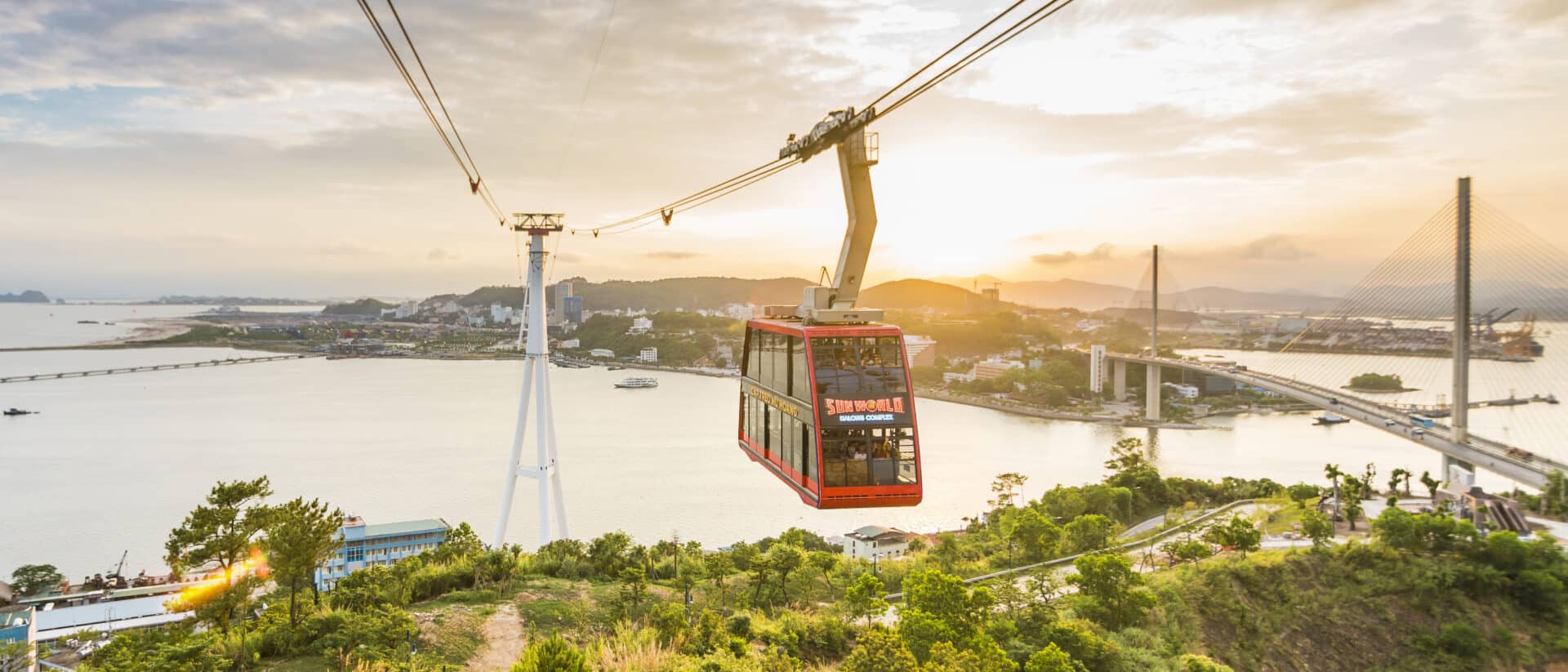 Ha Long Queen Cable Car - Doppelmayr Gruppe