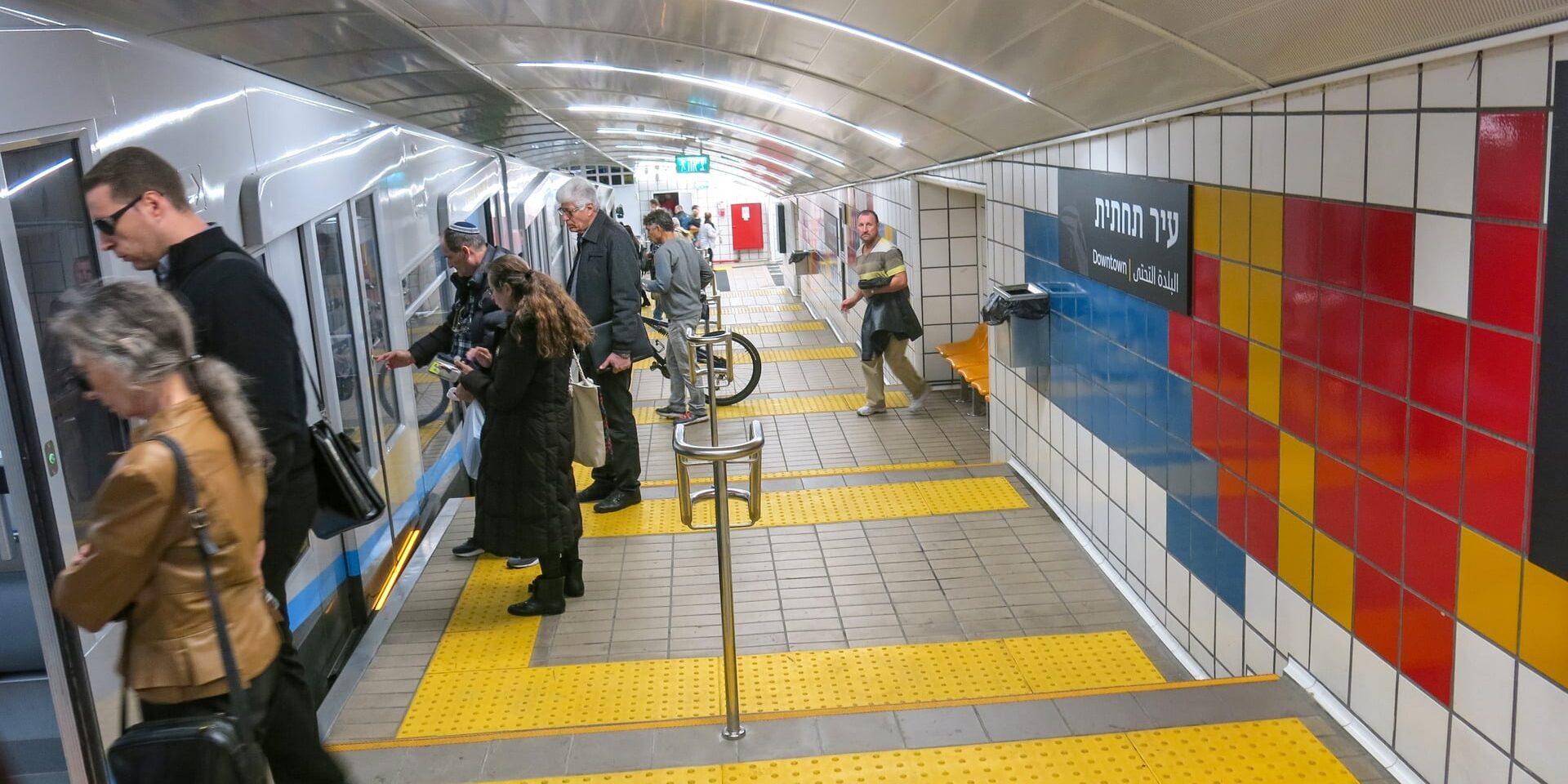 Haifa Seilbahn-Metro: Schnelle Verbindung mit 6 Haltestellen