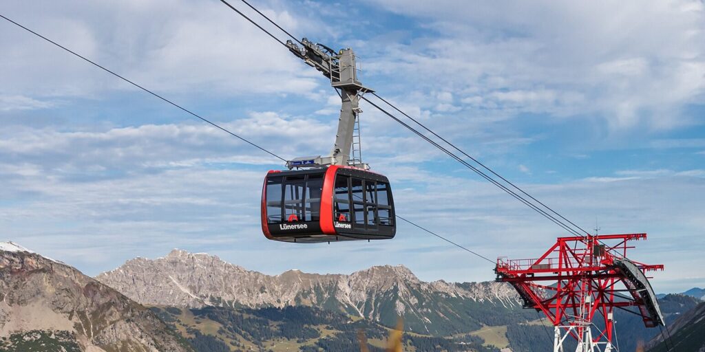 System comparison - Doppelmayr Group