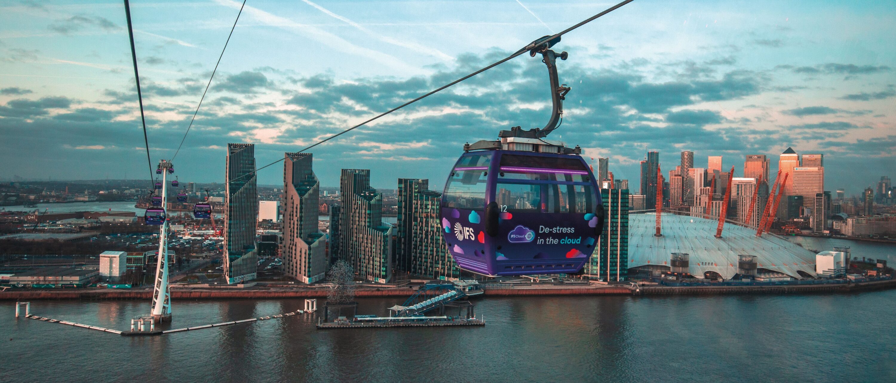 IFS Cloud Cable Car London- Doppelmayr Grupo