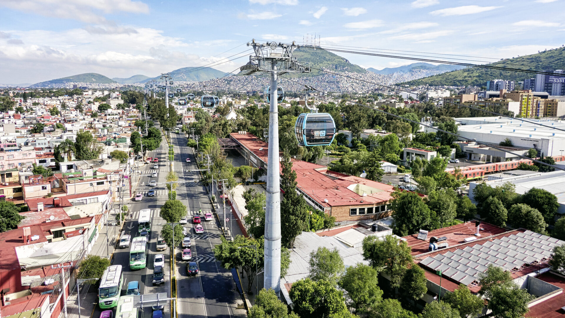 Doppelmayr ropeways on track for success in Latin America - Doppelmayr ...