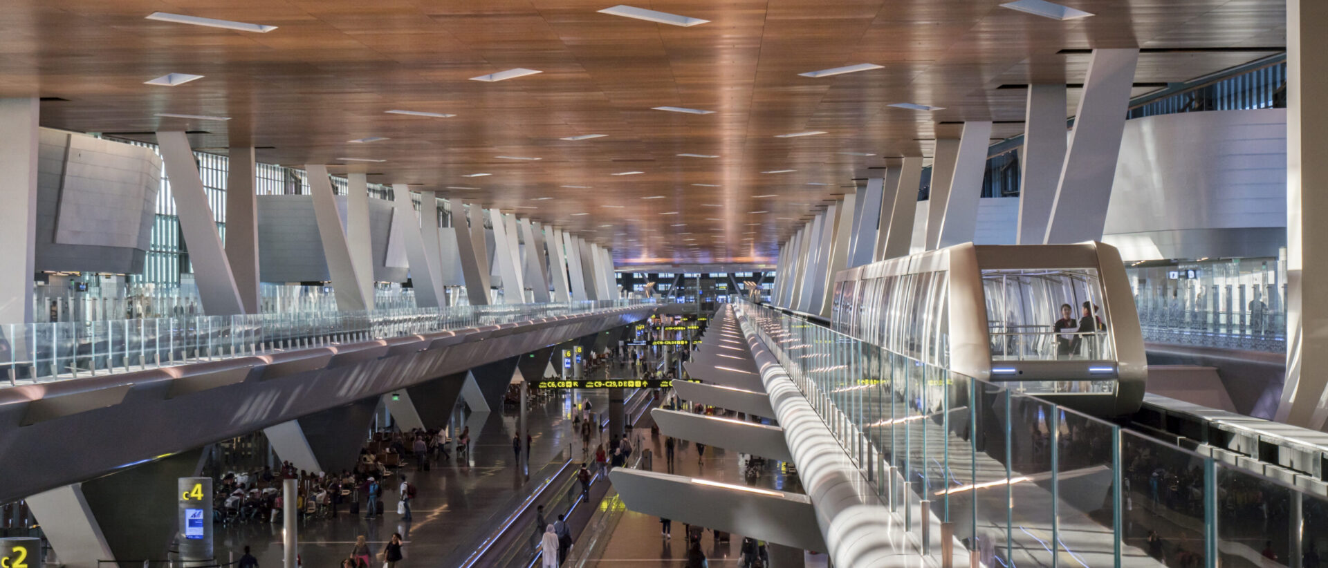Reference project Doha Airport Passenger Shuttle - Doppelmayr Group