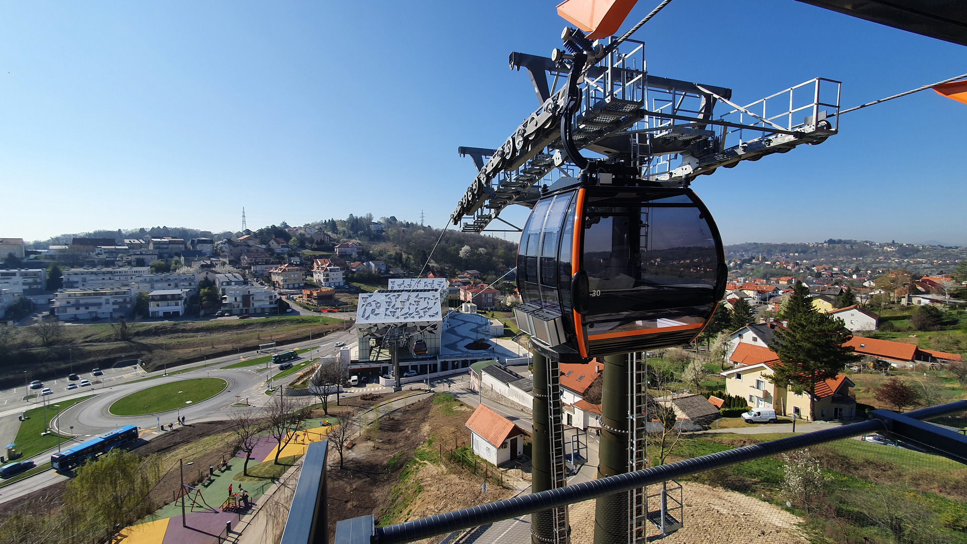 Referenzprojekt 10-MGD Žičara Sljeme - Doppelmayr Gruppe