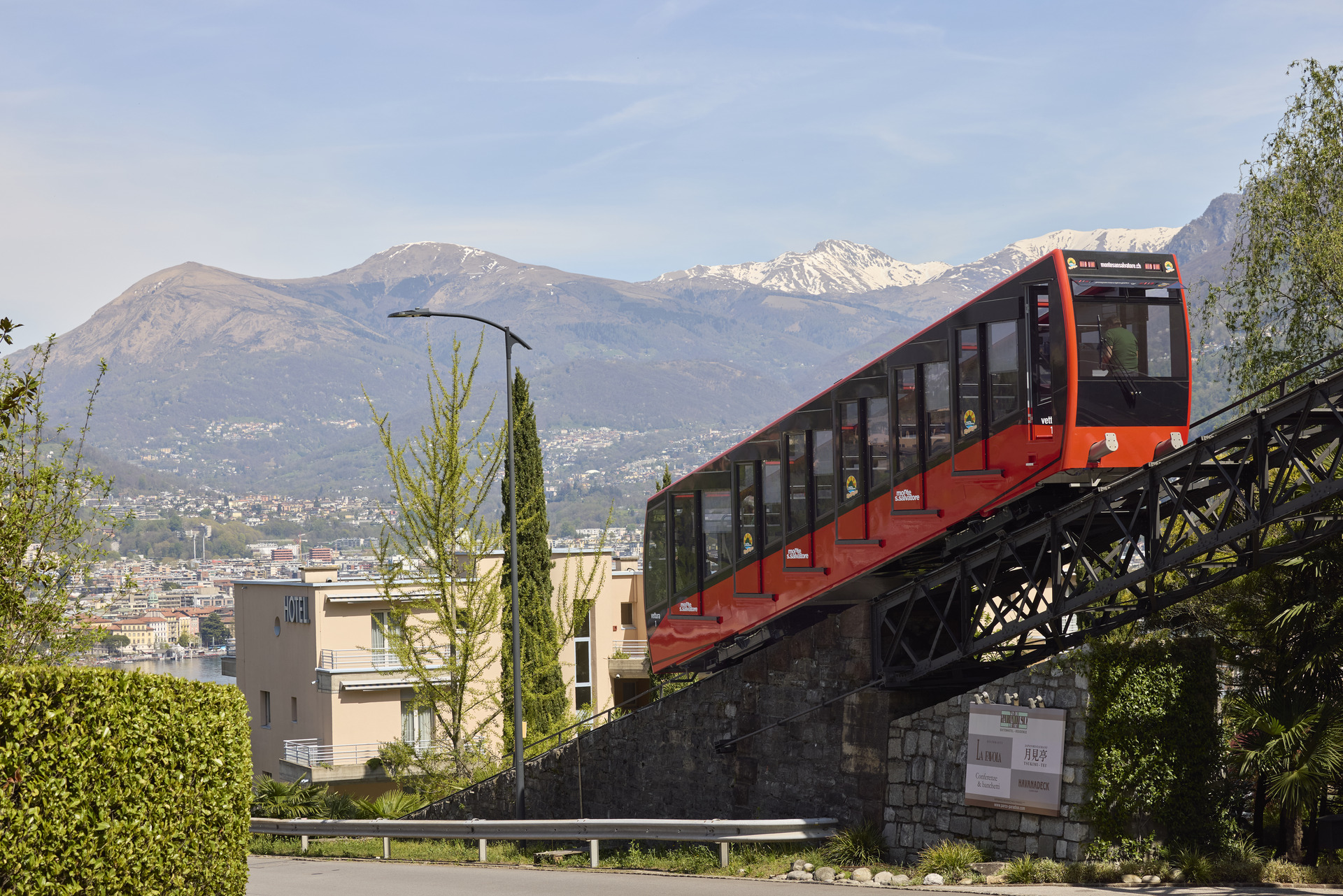Upgrade for funicular on Lugano’s “Sugarloaf Mountain” - Doppelmayr Group